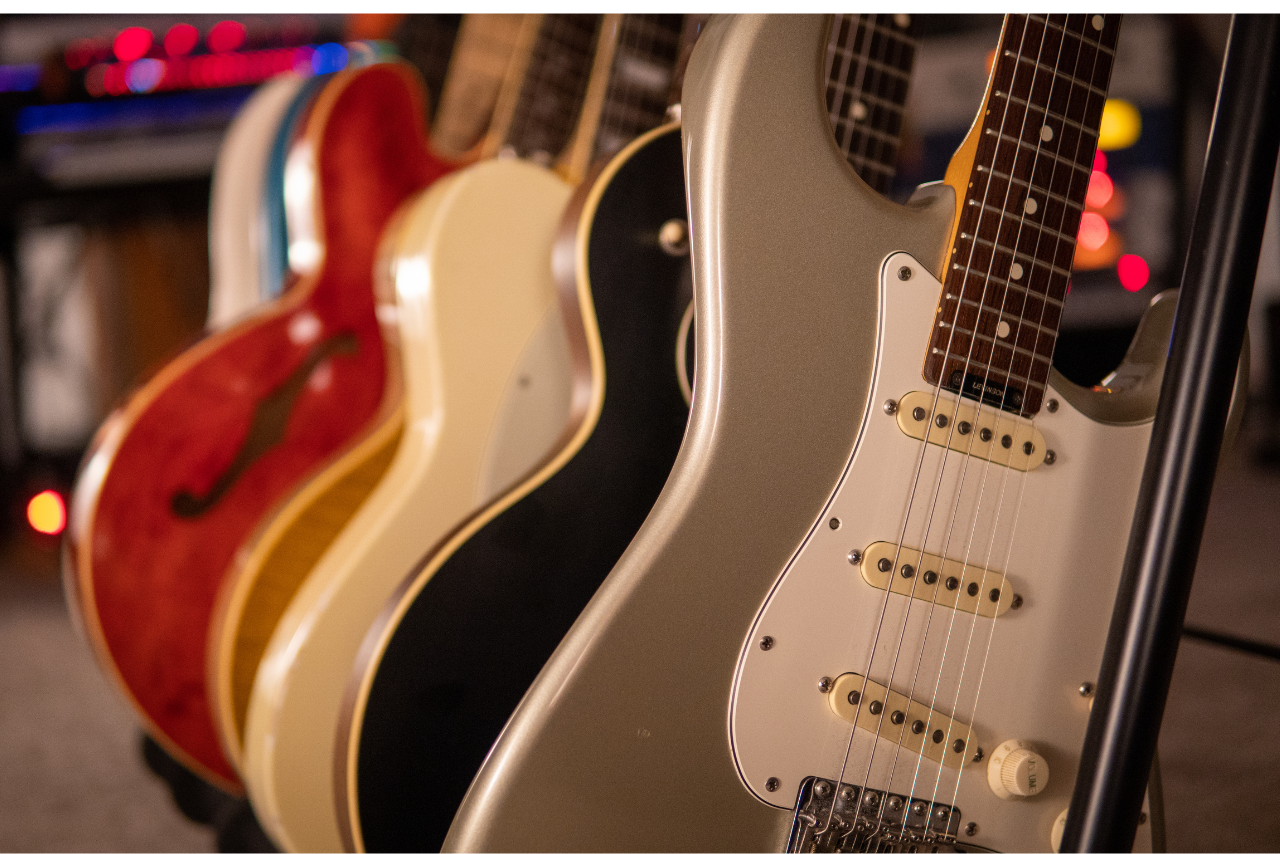Types of Guitars: A Guide for Beginners | Oohlala Fine Arts